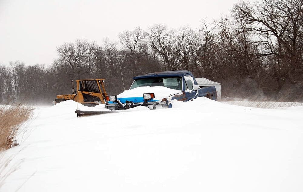 Slideshow: A winter snowstorm | MPR News