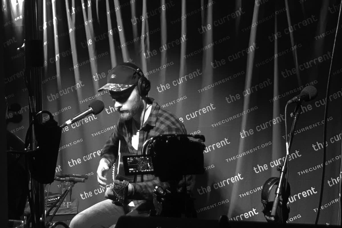 Asgeir performs two new songs at Iceland Airwaves