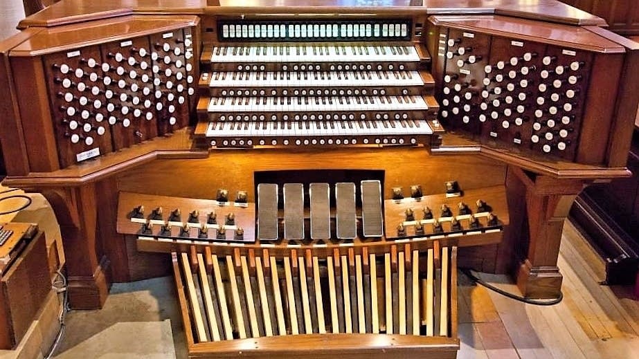 Episodes: 1982 | Pipedreams