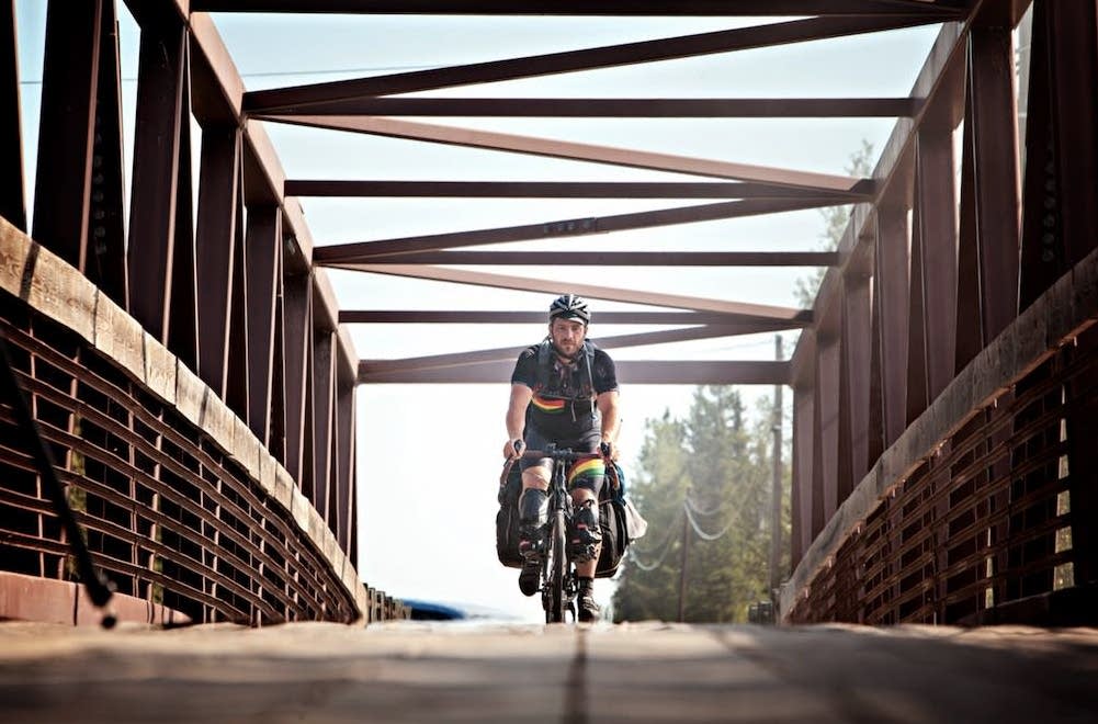 Ben Weaver returns home from bike tour, plans homecoming show