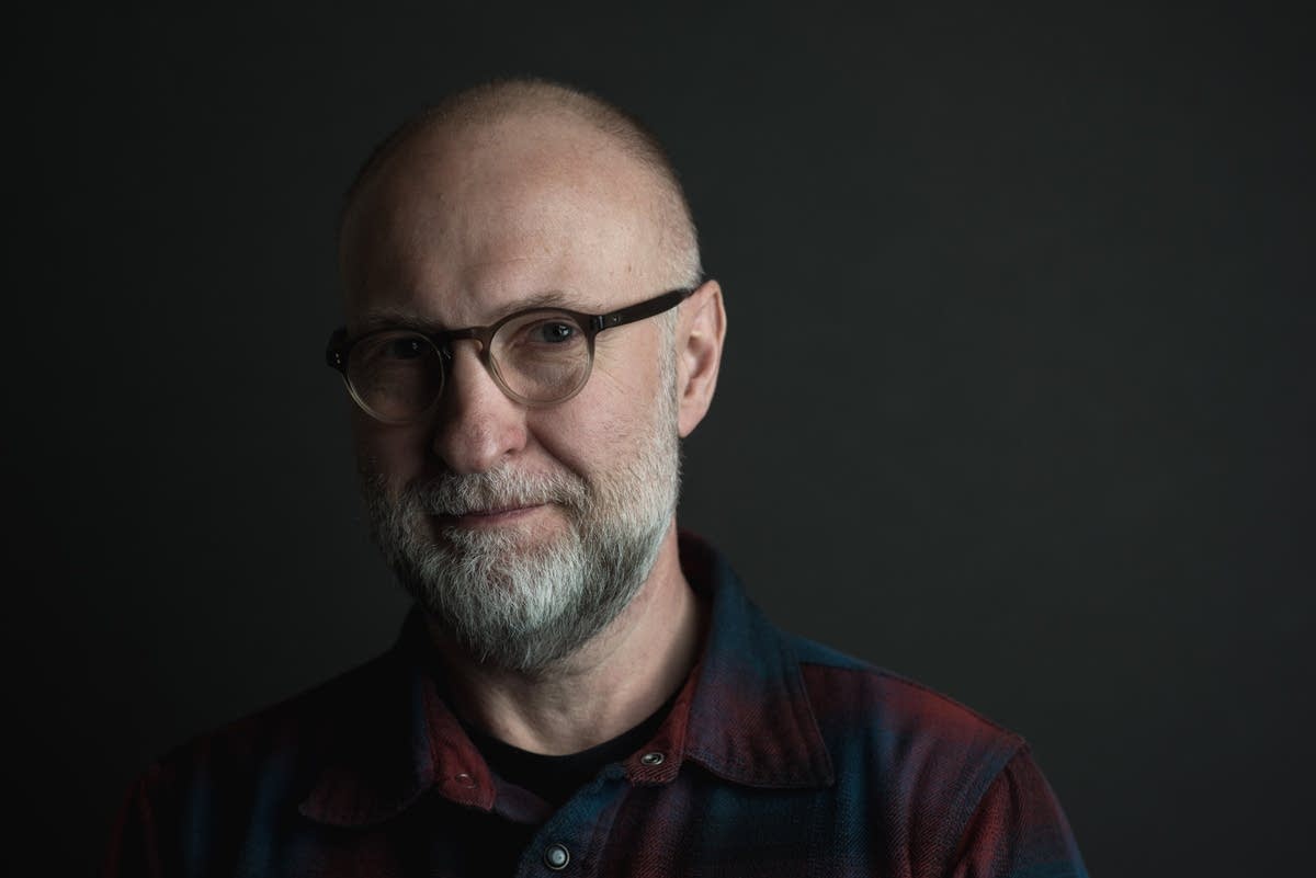 Watch Bob Mould dedicate ‘Never Talking to You Again’ to Grant Hart at ...