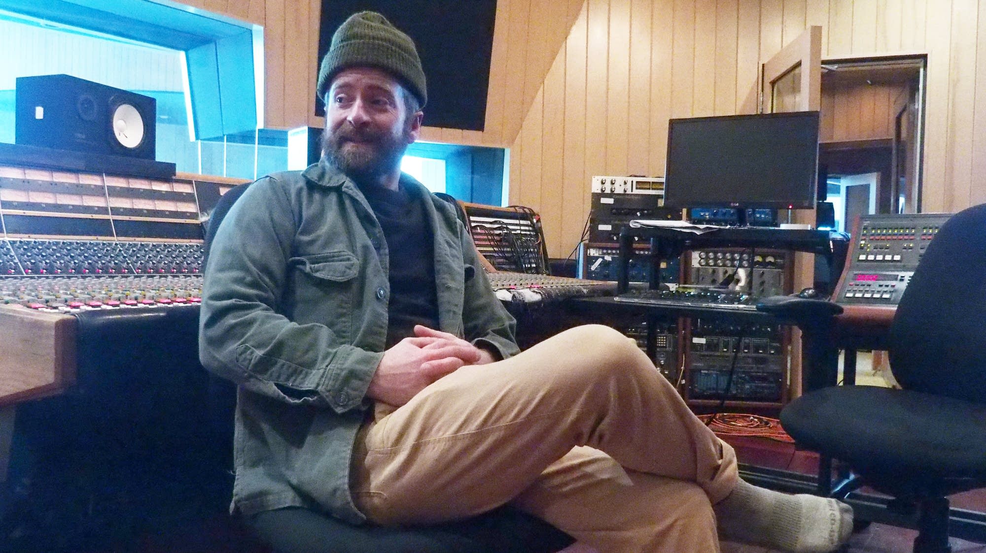 Trampled by Turtles singer releases his first solo album — at least ...