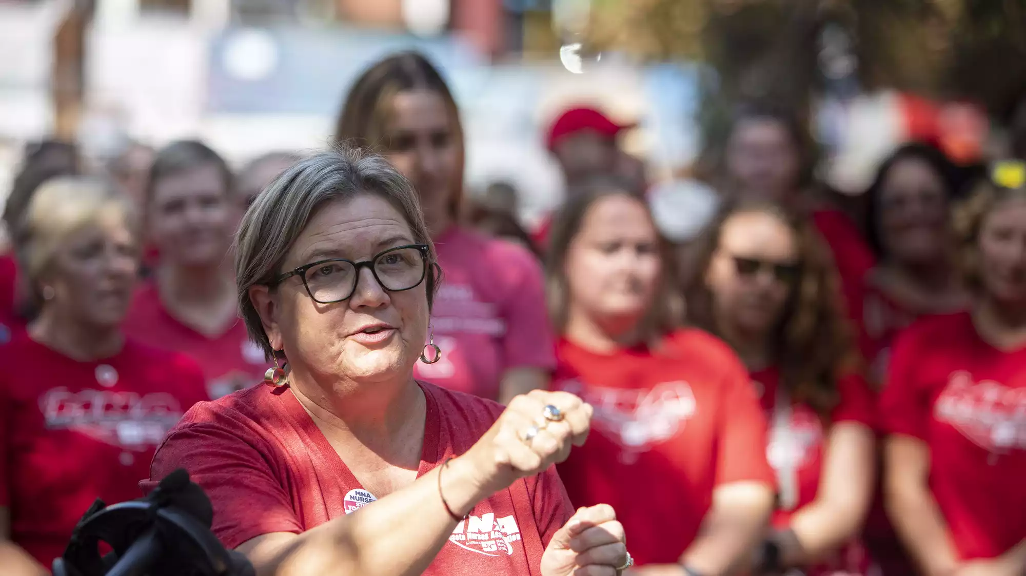 Strike of about 15,000 Minnesota nurses continues into second day | MPR ...