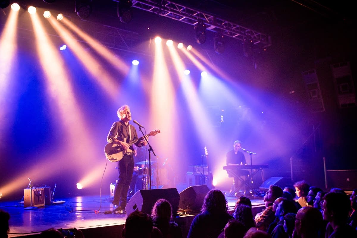 Review and photos: Low mesmerize with controlled chaos at triumphant ...