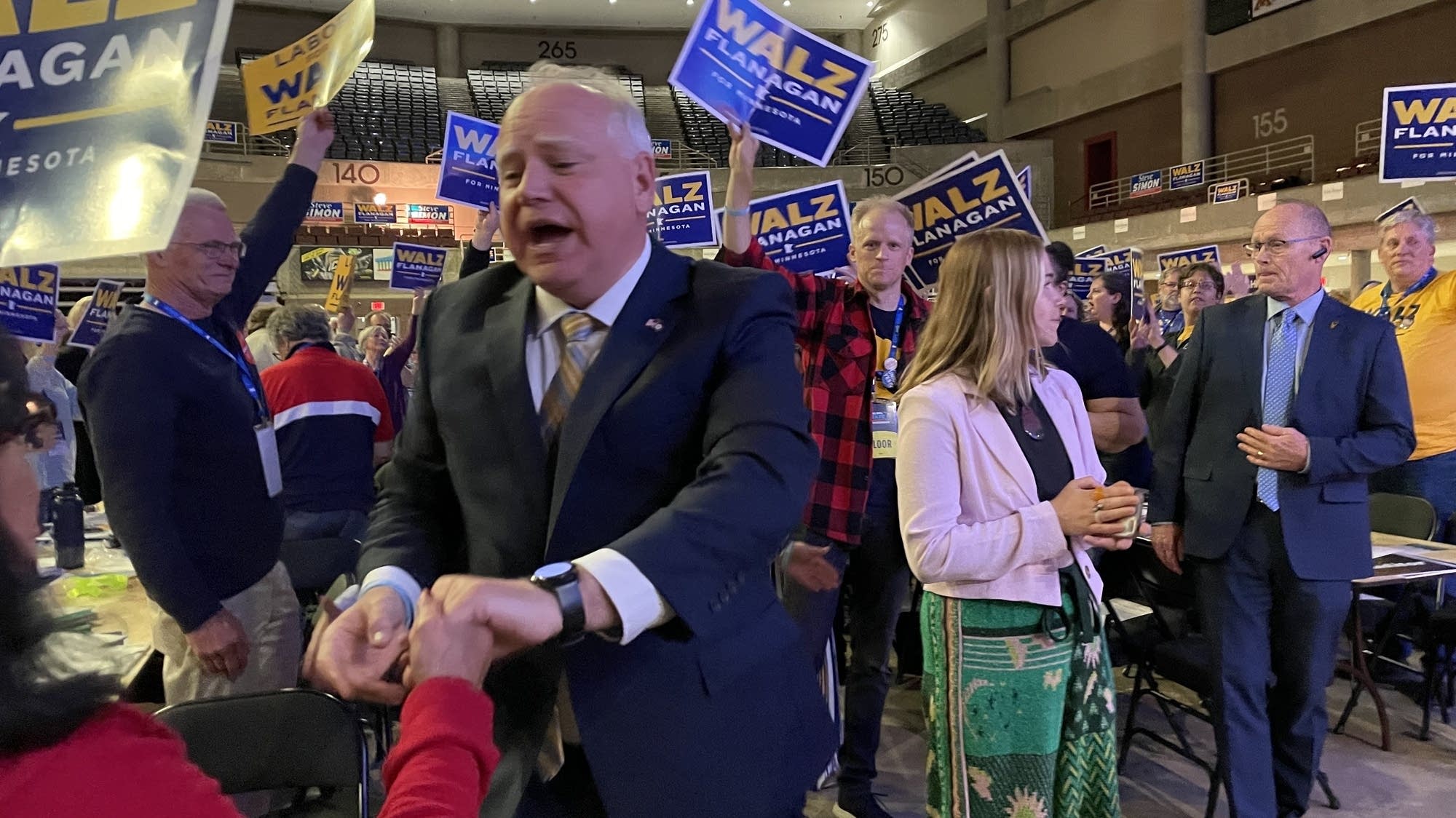 Gov. Walz reflects on session, looks towards November | MPR News