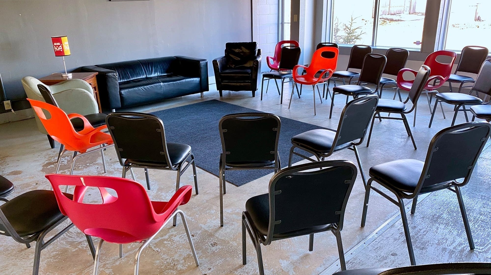 What alcohol and drug use recovery is like during the pandemic | MPR News