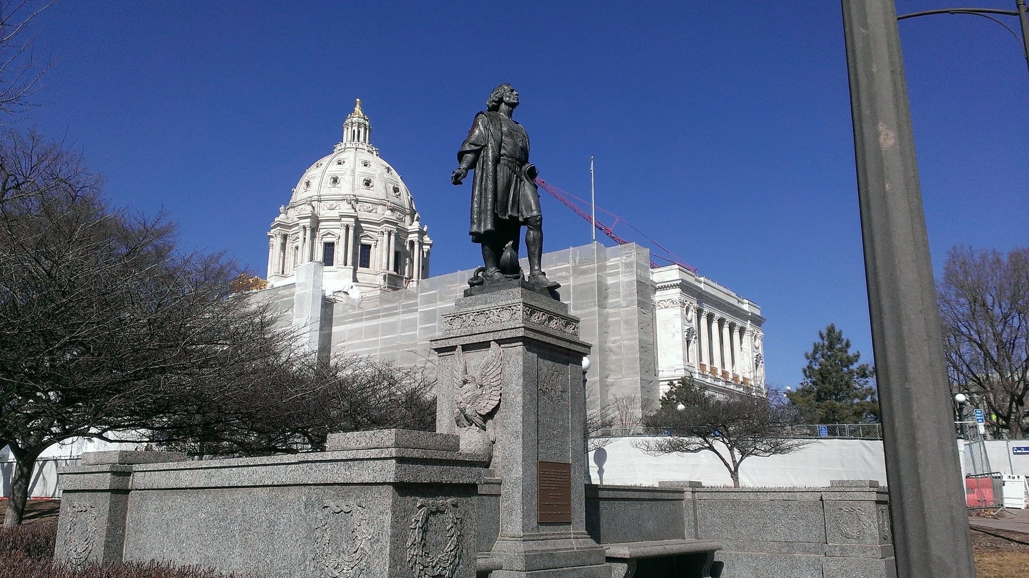 Lawmakers seek history update on Capitol’s Columbus statue | MPR News
