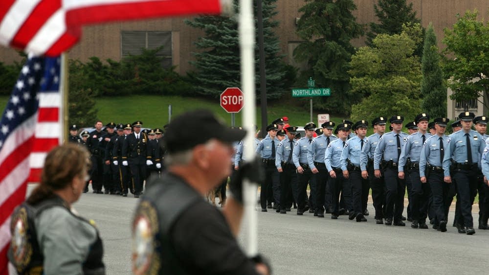 Mahnomen deputy Chris Dewey hailed as hero during funeral | MPR News