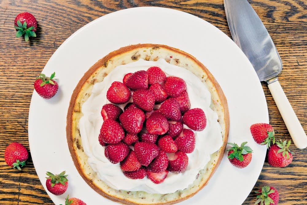 Strawberry Cake | The Splendid Table