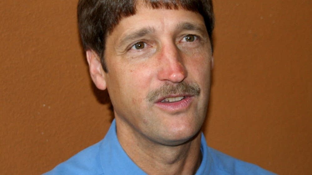 Author takes democracy to the doorstep | MPR News