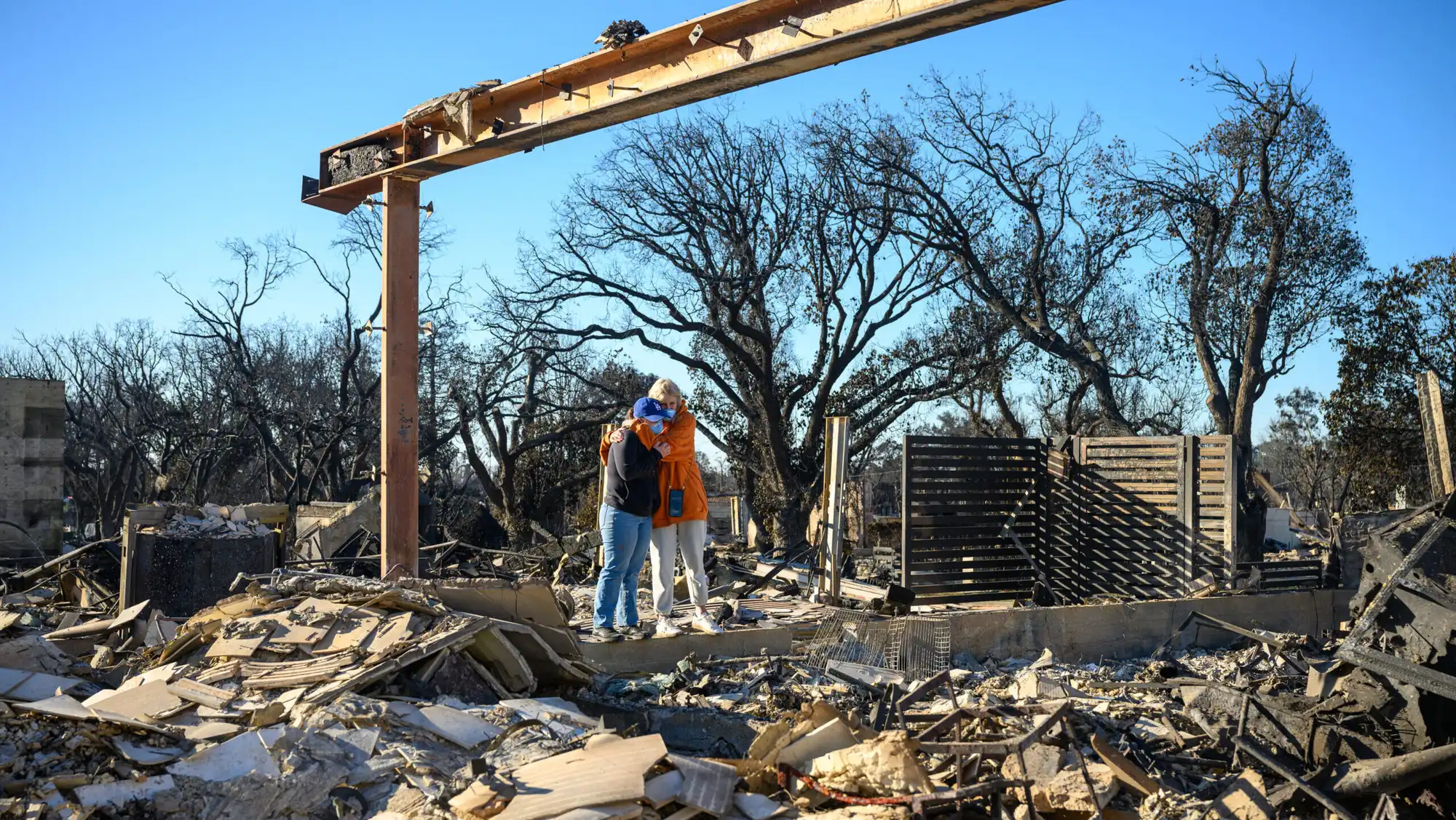 Catastrophe bonds when catastrophe strikes