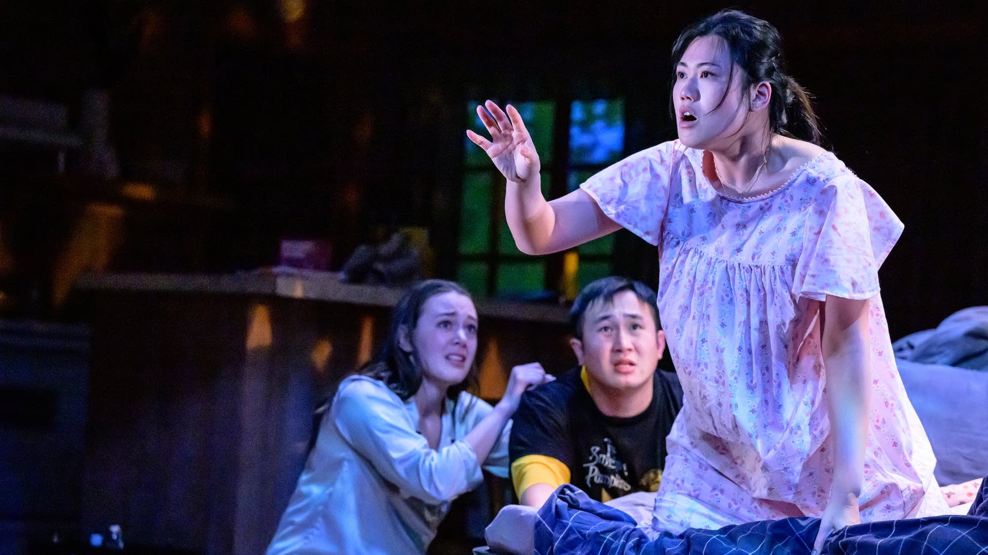 Review: ‘Hells Canyon’ at Theater Mu | MPR News
