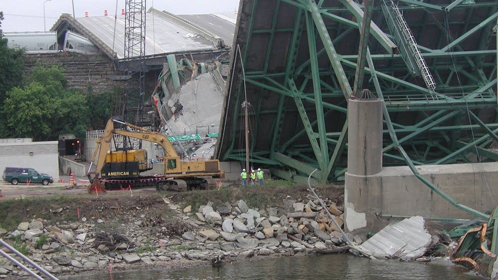 Legislature launches its own bridge probe | MPR News