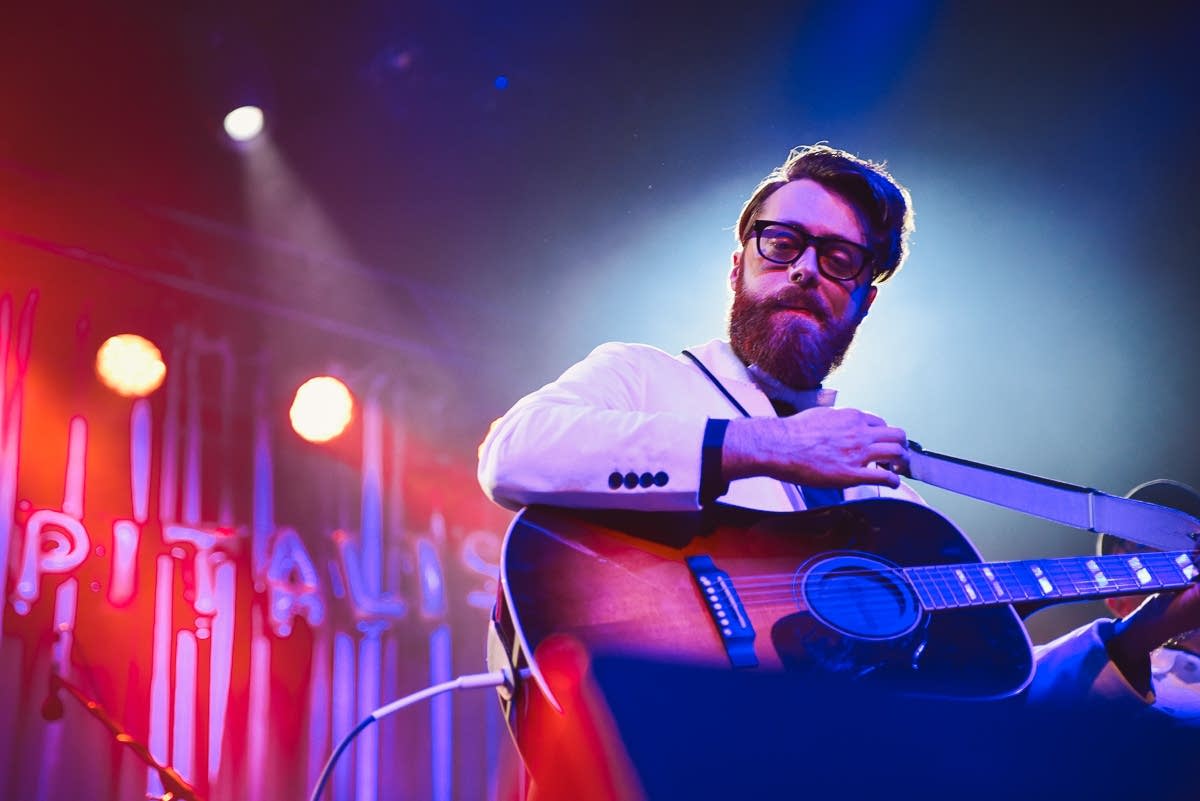 Review and photos: Jeremy messersmith brings optimistic playfulness to ...