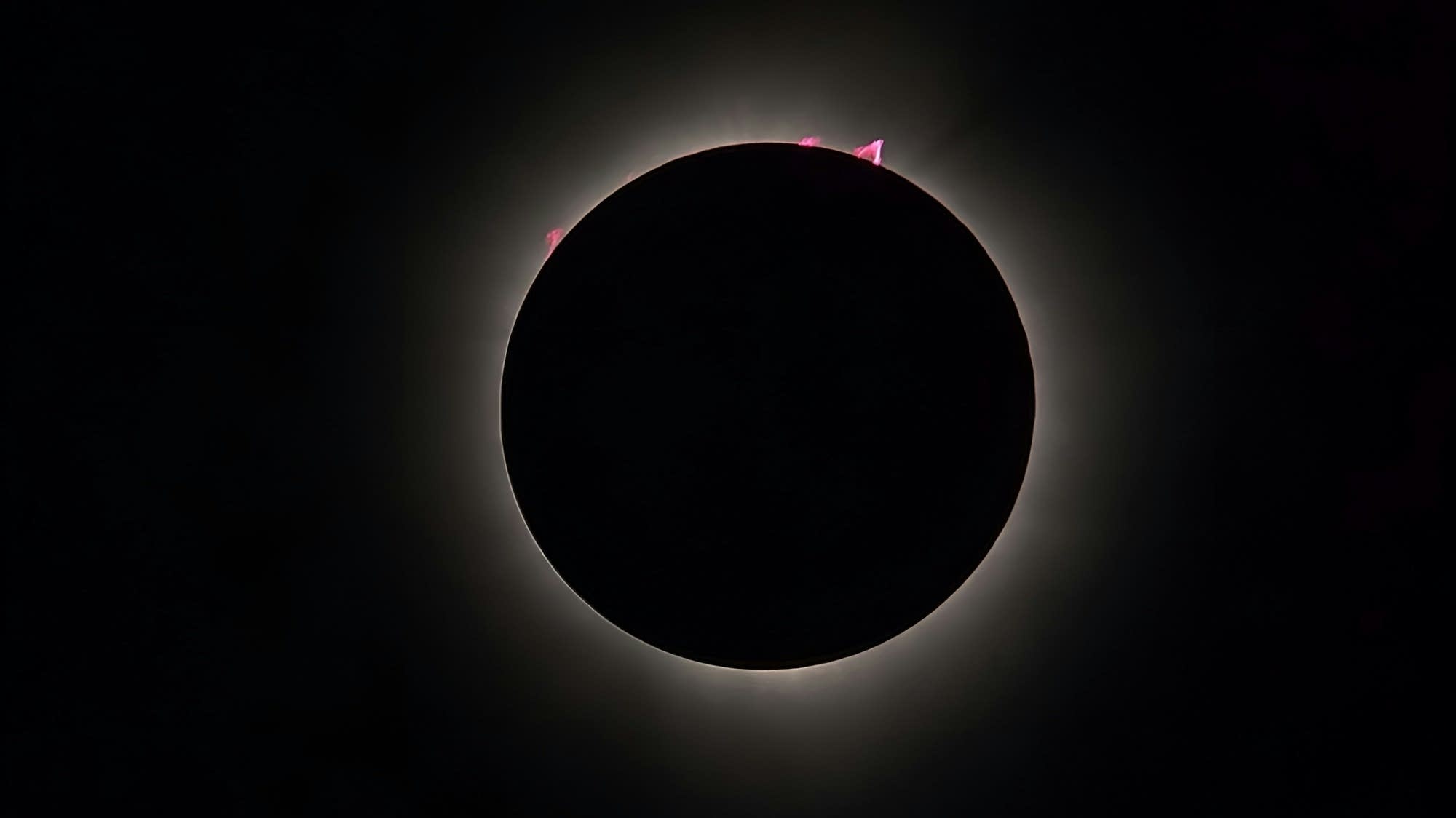 An eclipse 'theme and variations'