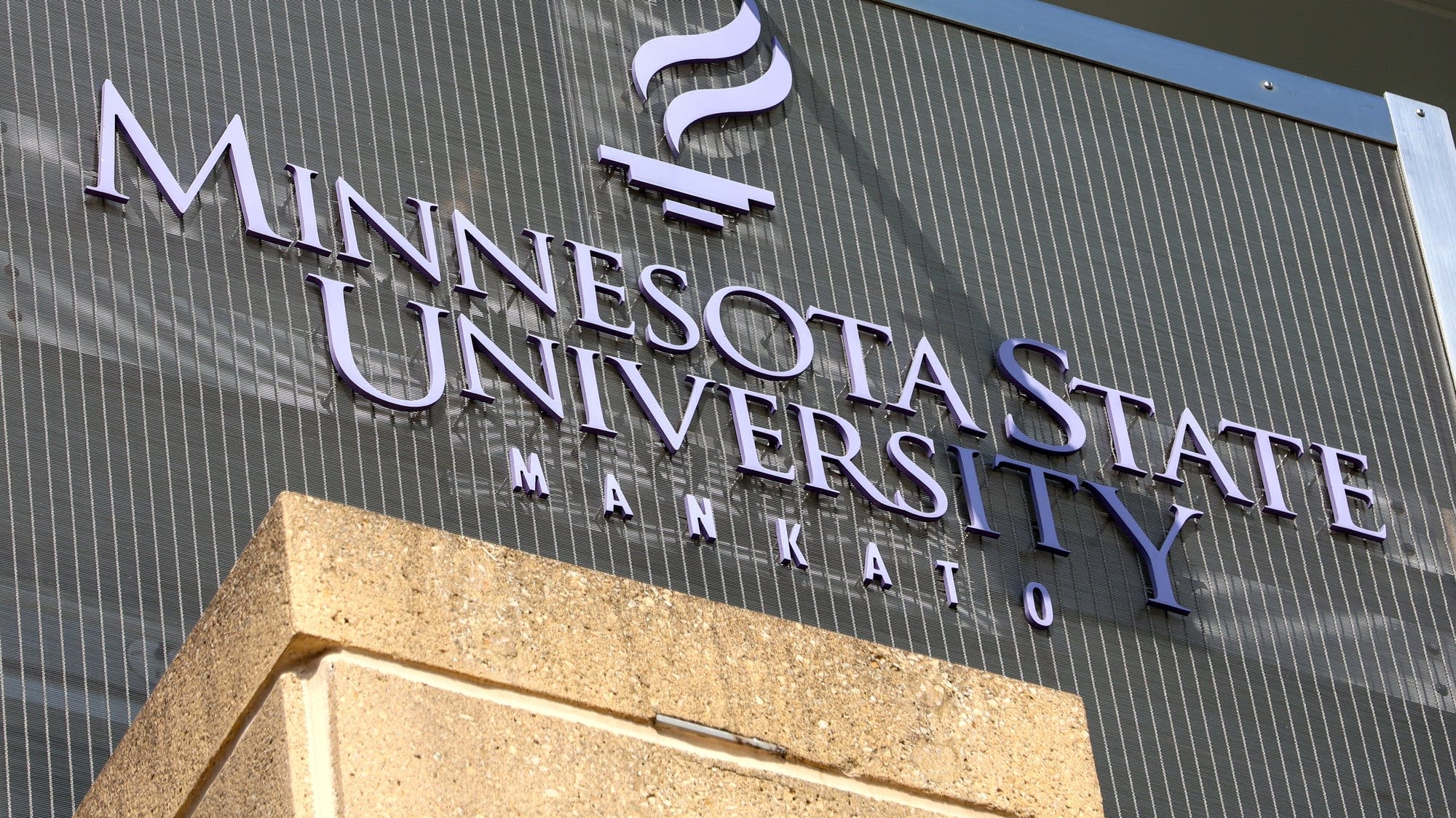 MSU Mankato professors worried over layoffs and tenure future | MPR News