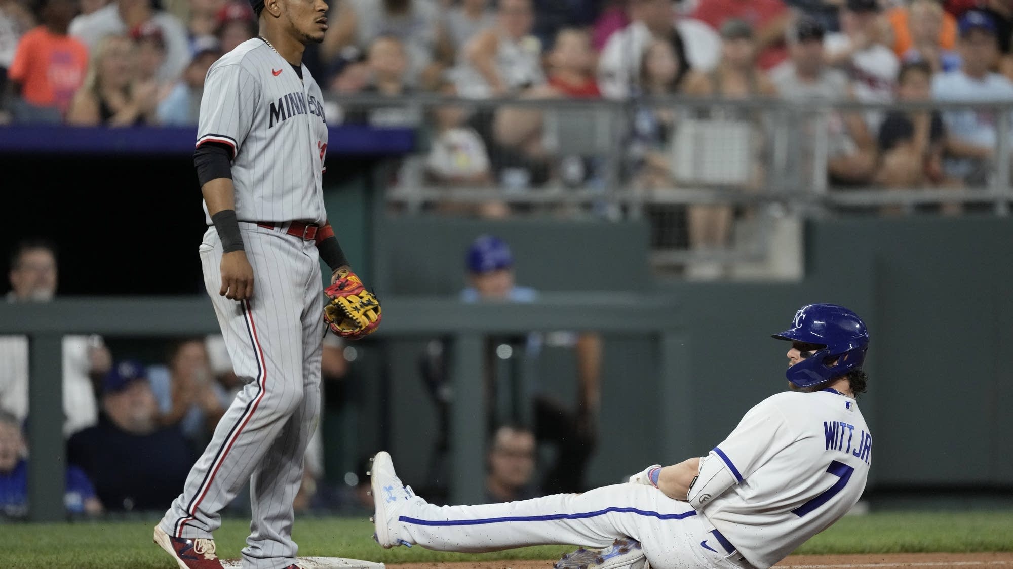 Bobby Witt Jr. leads Royals with 3 RBIs in 10-7 win over Twins | MPR News