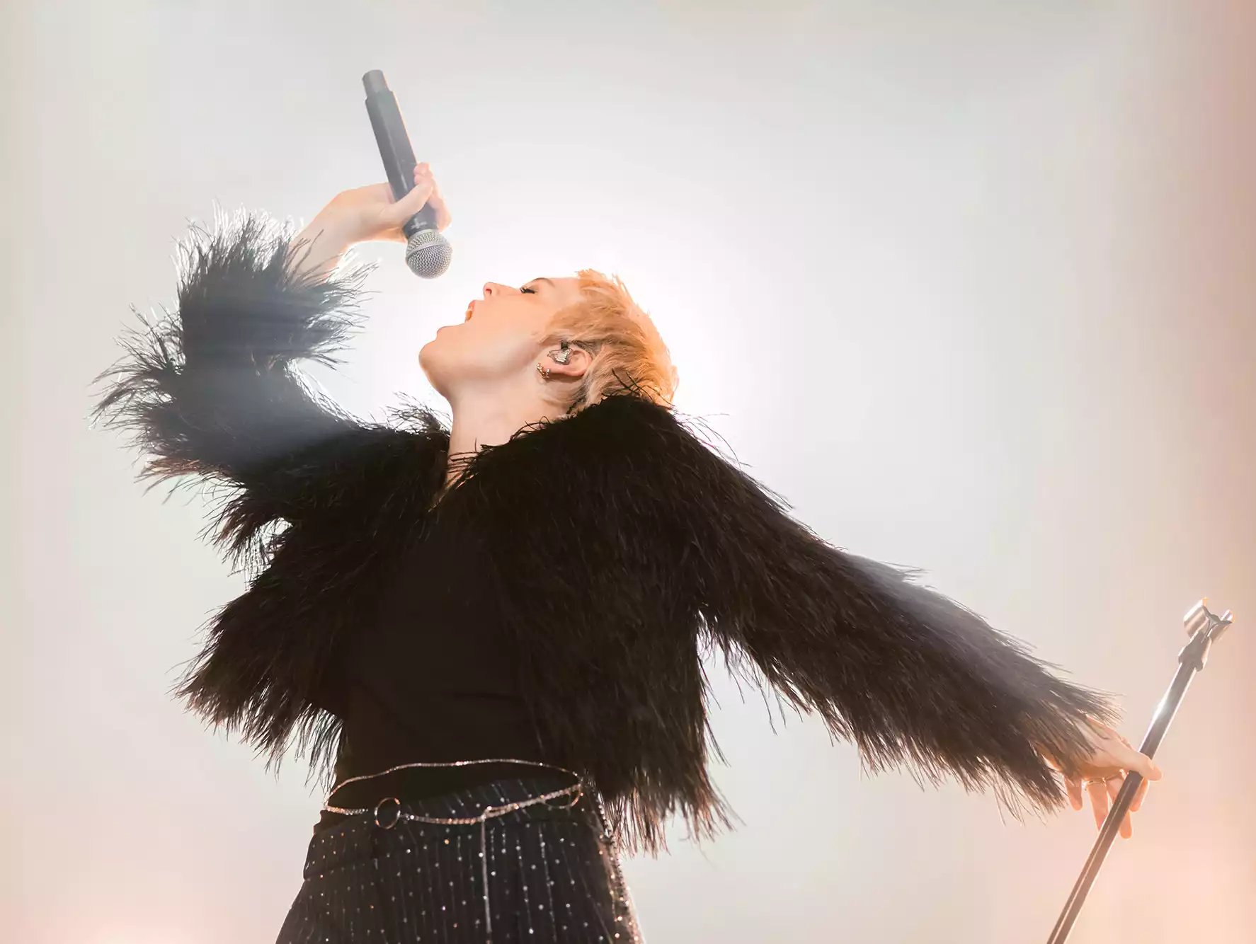 Maggie Rogers makes joyful return to the Armory