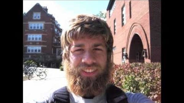Video: Carleton student photographs year of beard growth | MPR News
