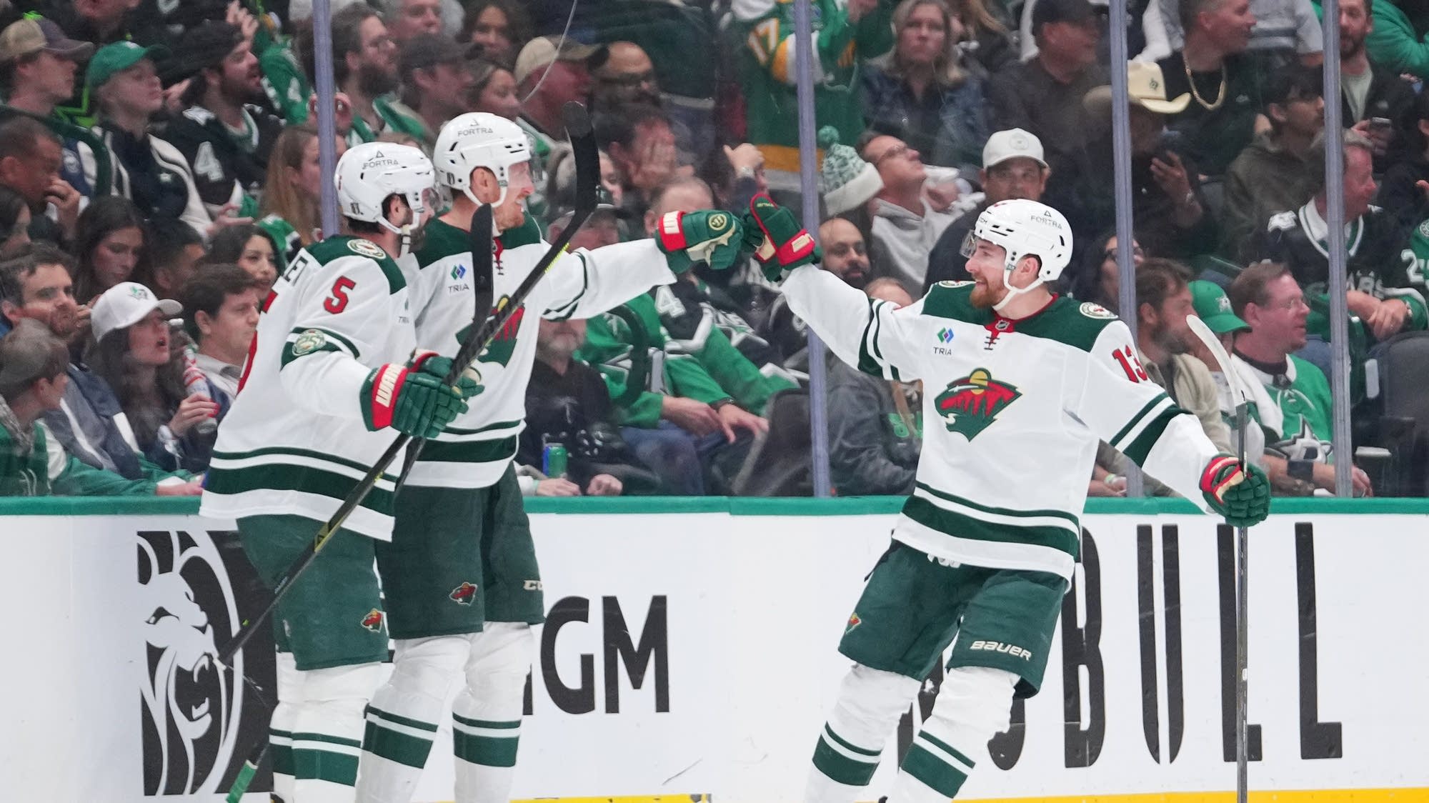 Minnesota Wild head home with a chance to advance in NHL playoffs after ...