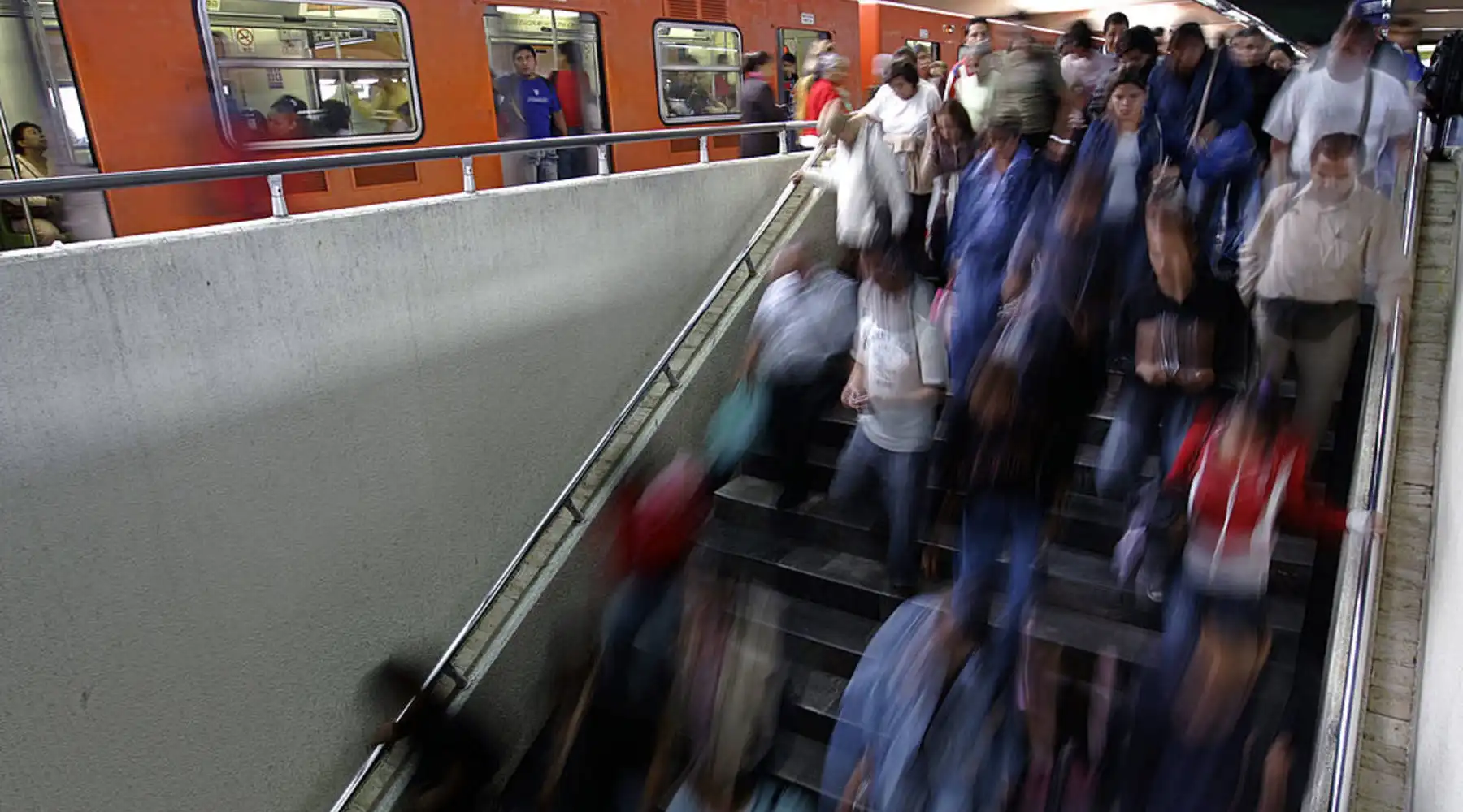 Would moving government offices out of Mexico City solve its ...