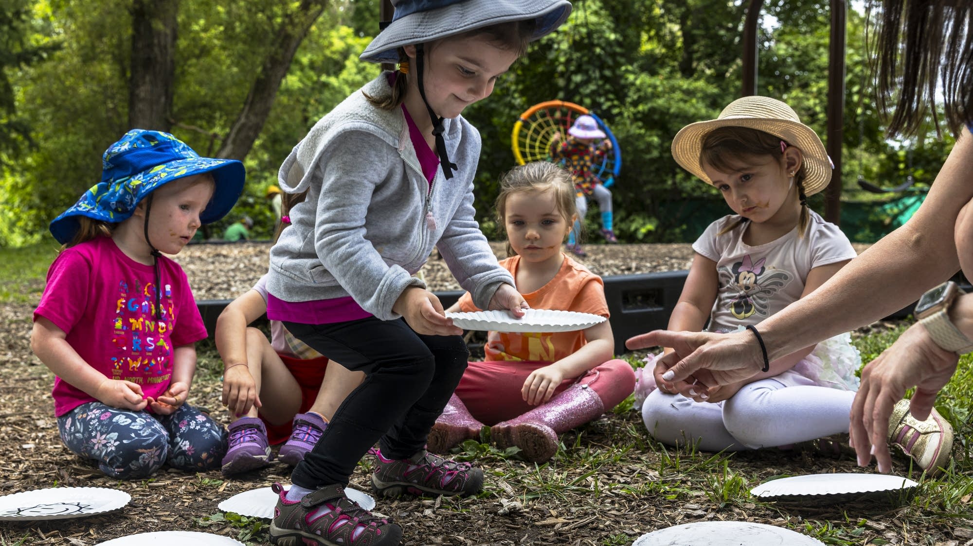 Nature-based preschools encourage kids to connect with the world around ...