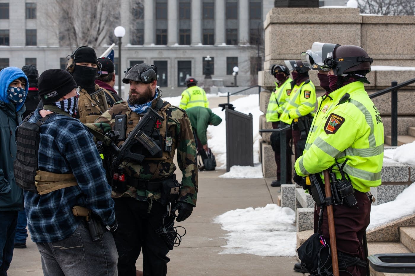 Trump supporters rally at Minnesota Capitol; anti-fascist group marches ...