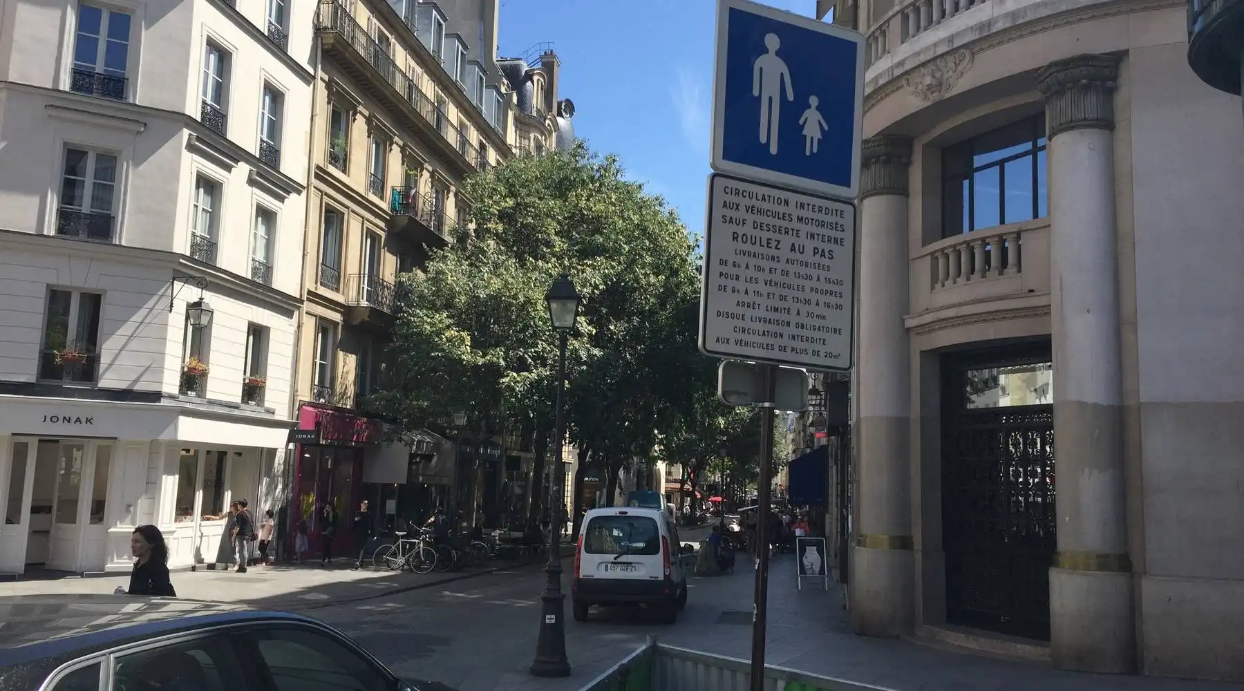 Paris takes steps to become a more pedestrian-friendly city
