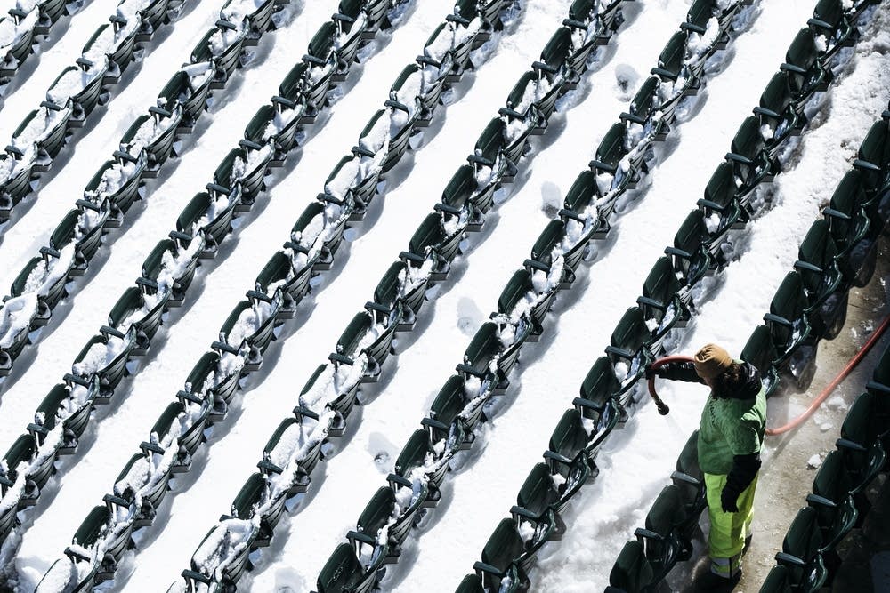 Before Twins players grab their bats, groundskeepers grabbed shovels ...