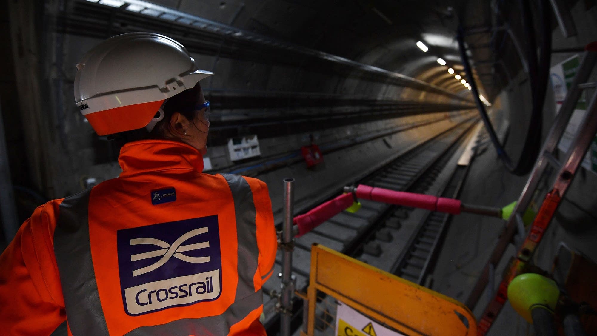 U.K.'s Crossrail delay threatens businesses along the route - Marketplace