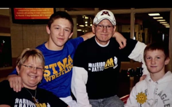 Wrestler’s dad at center of international attention dies | MPR News
