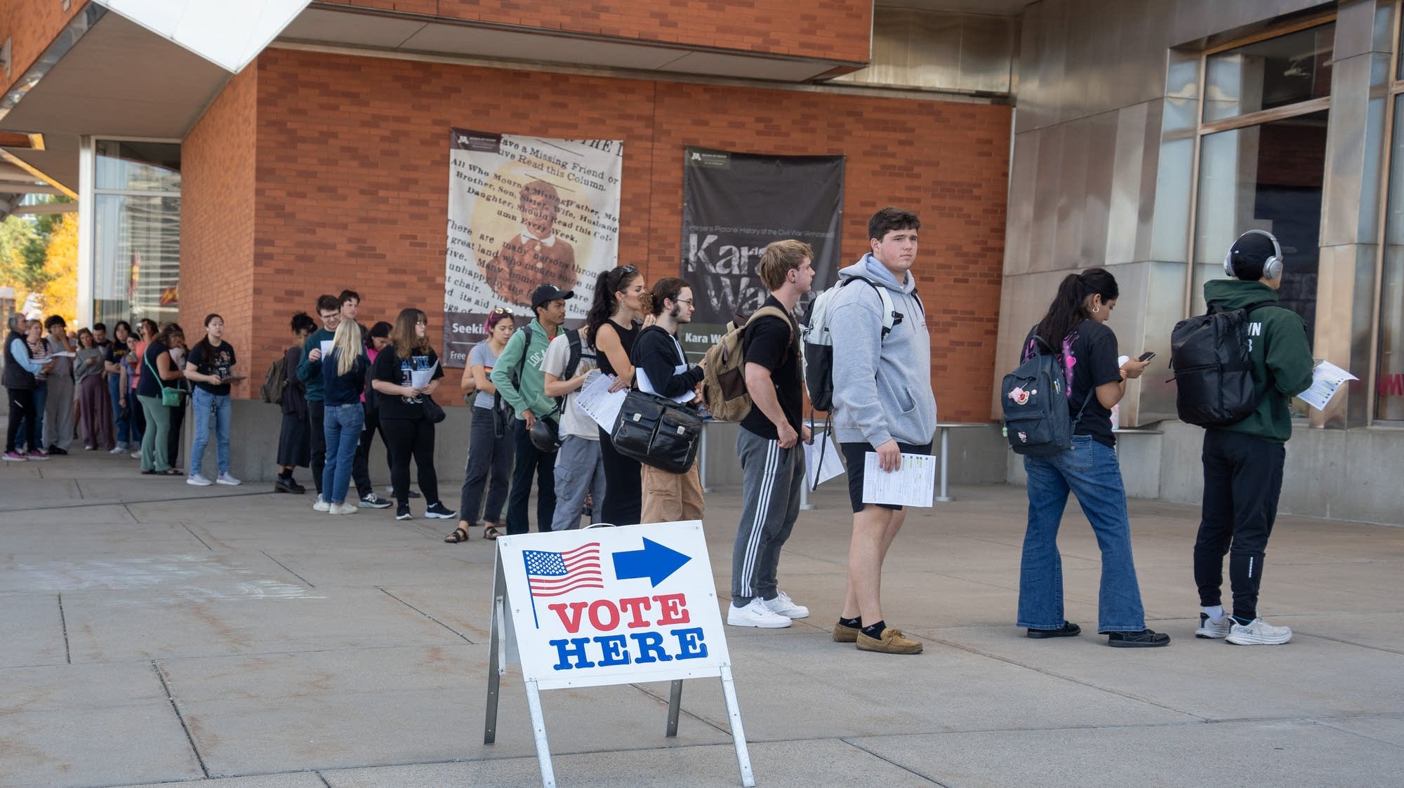 Students vote early at University of Minnesota pop-up polling place ...