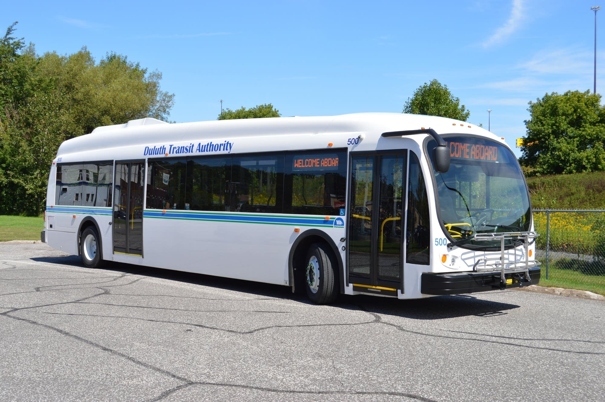 Electric buses will be put to the test in Duluth | MPR News