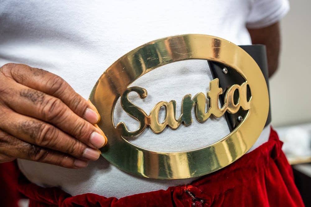 So, you want to be Santa? Here's how to avoid rookie mistakes | MPR News