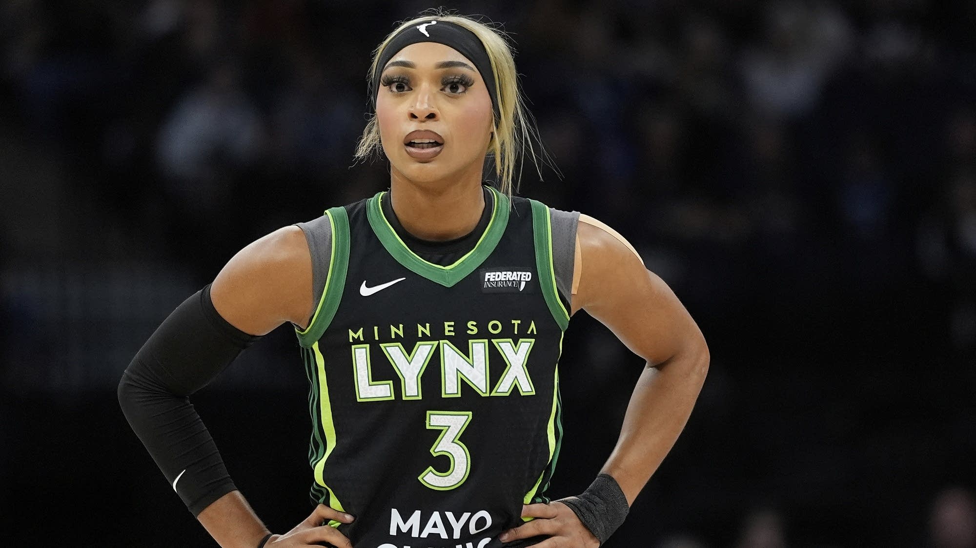 Lynx clinch home court for playoffs with record 31st win, 94-70 over ...