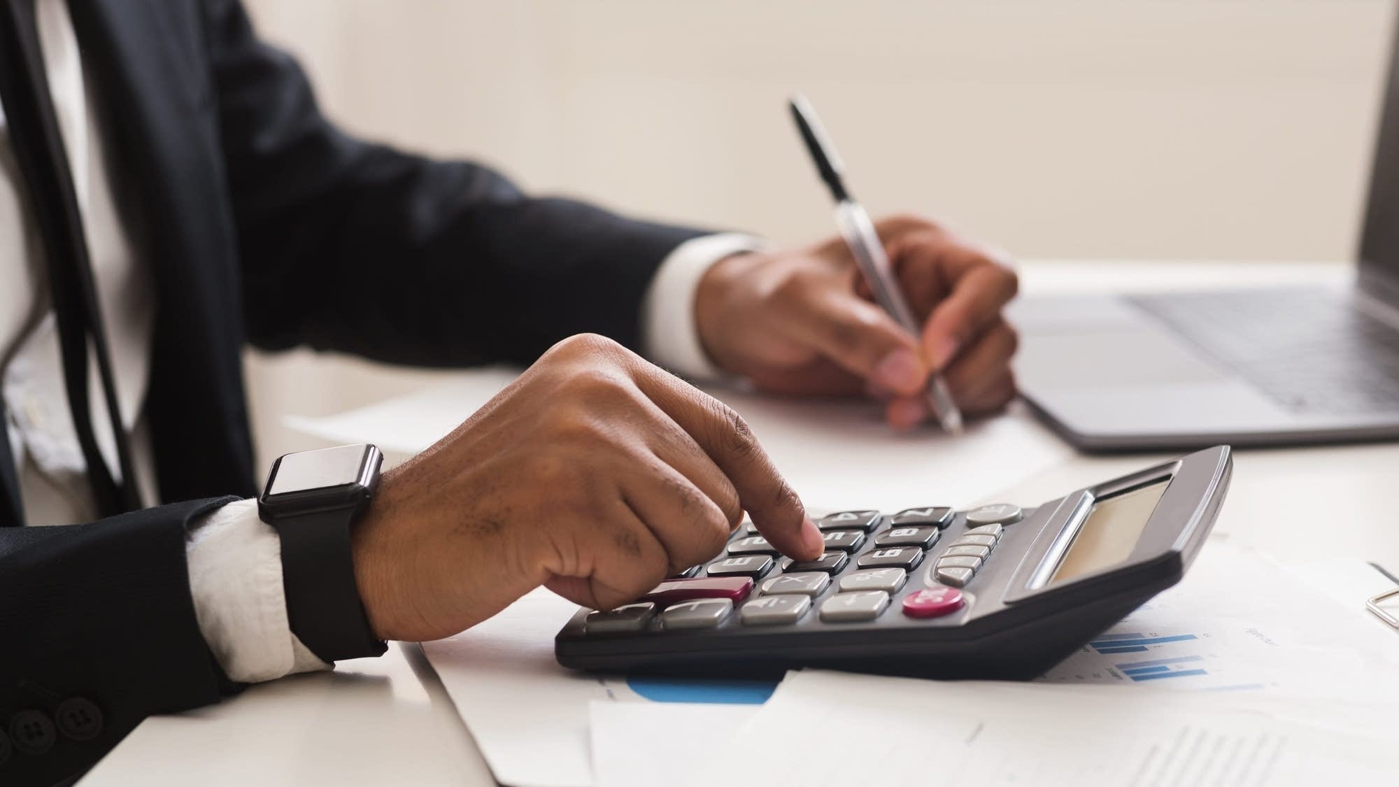 Accountant shortage affects companies of all sizes - Marketplace