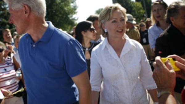 Republican hopefuls take swipes at Clinton, trying to undercut the ...