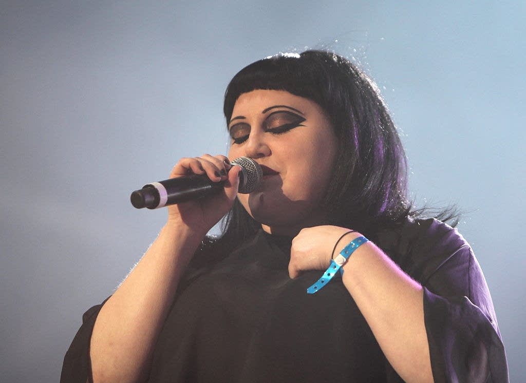 #MicroShow: Beth Ditto