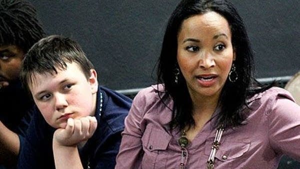 With deaf character, artist helps students find their voices | MPR News