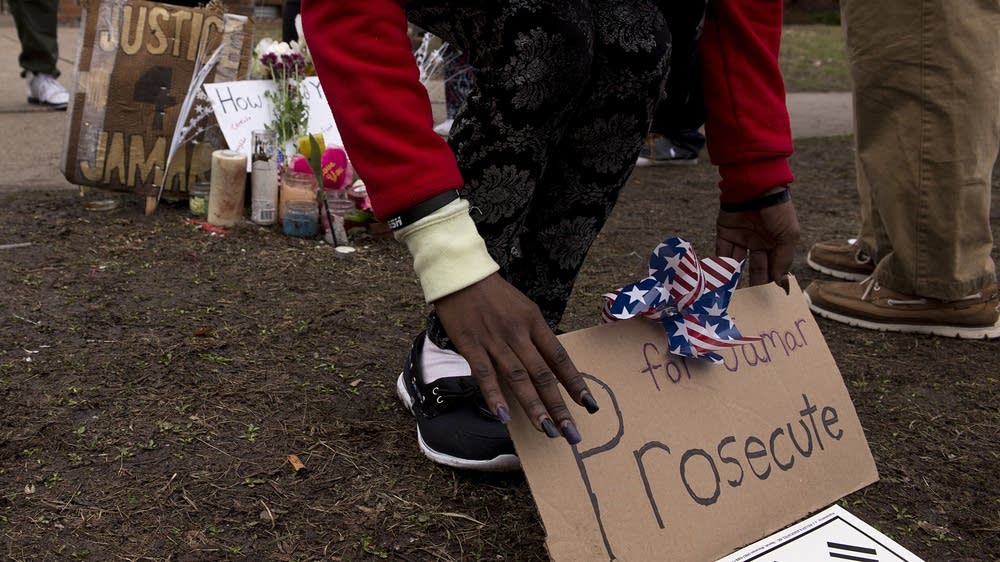 Photos: Protesters take to the streets after Jamar Clark decision | MPR ...