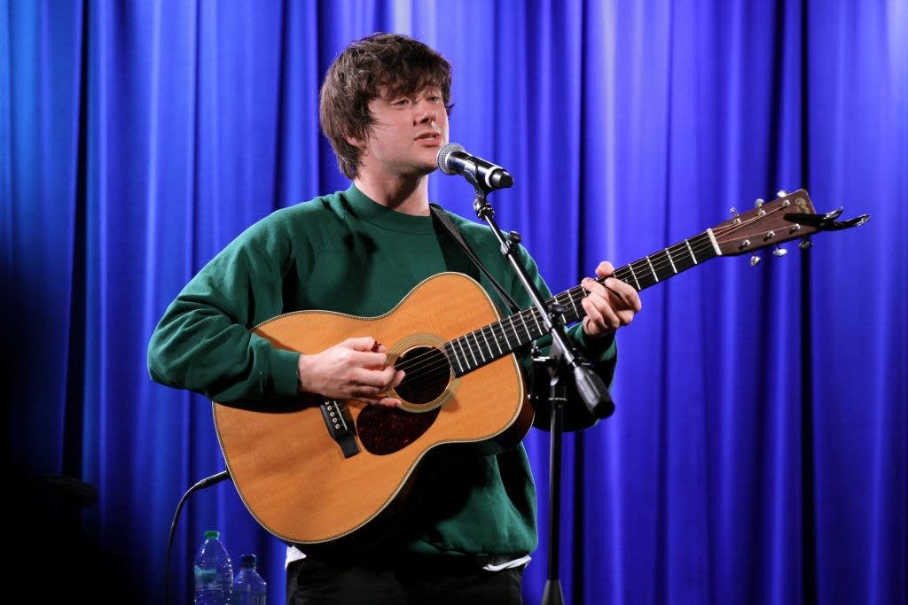 The Gig List for October 10: Alec Benjamin; The Muatas; Wasia Project
