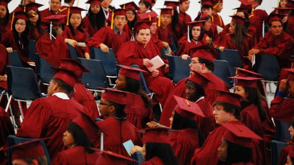 College graduation gap is still wide for minorities | MPR News